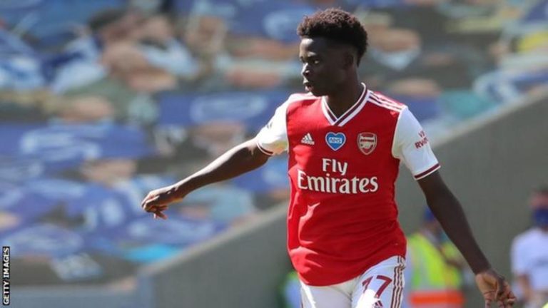 Bukayo Saka signs new contract with Arsenal